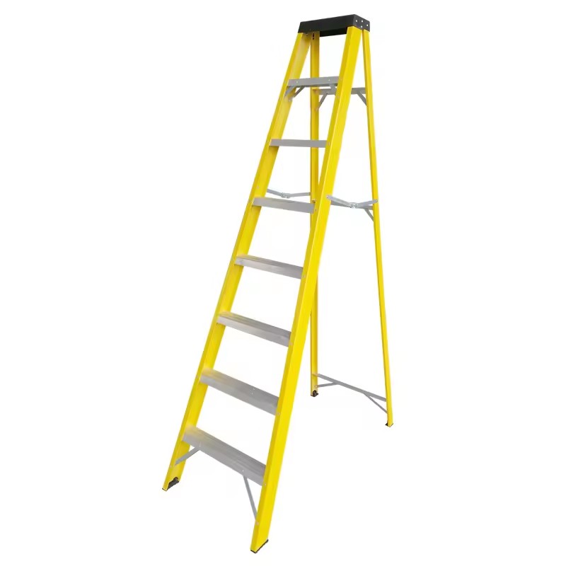 Industrial insulation folding aluminum ladder