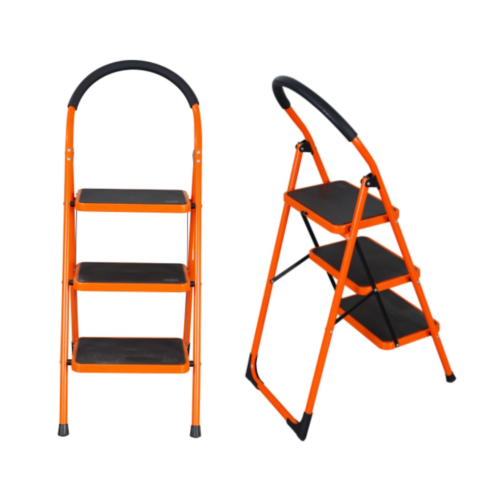 Foldable aluminum ladder with multiple colors and sizes